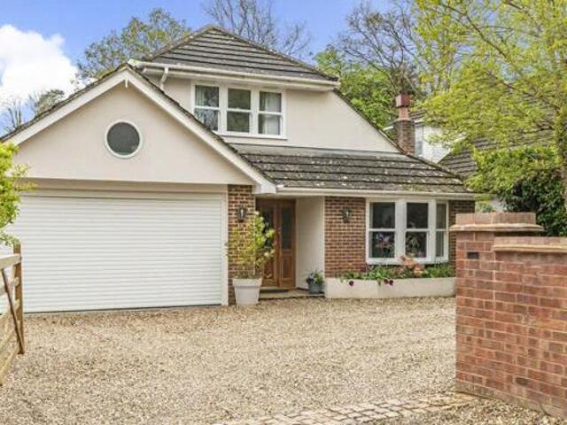 4 Bedroom Detached House For Sale In Surrey