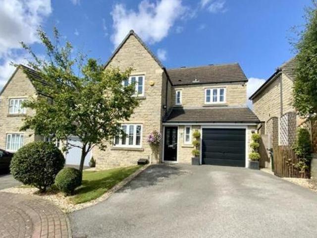 4 Bedroom Detached House For Sale In Swallownest, Sheffield