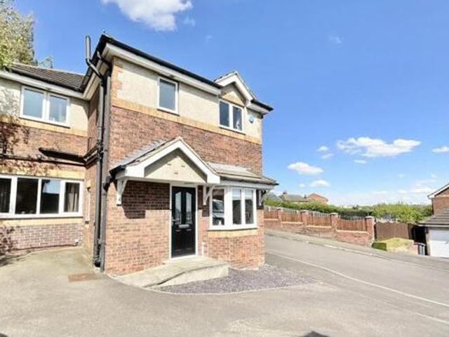 4 Bedroom Detached House For Sale In Swallownest, Sheffield