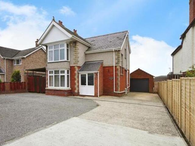 4 Bedroom Detached House For Sale In Swindon