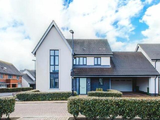 4 Bedroom Detached House For Sale In Swindon, Wilts