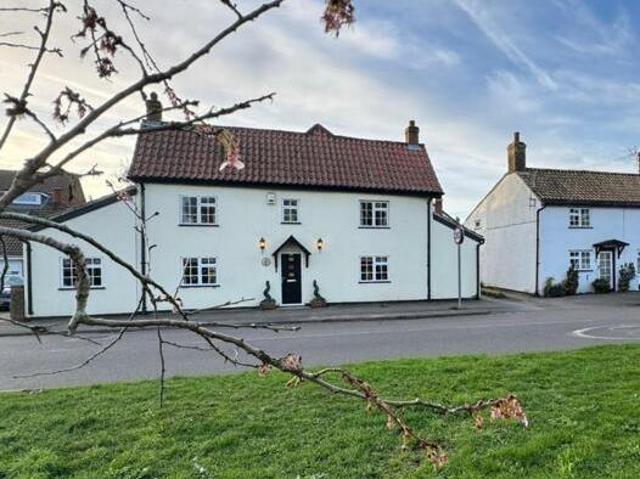 4 Bedroom Detached House For Sale In Potton