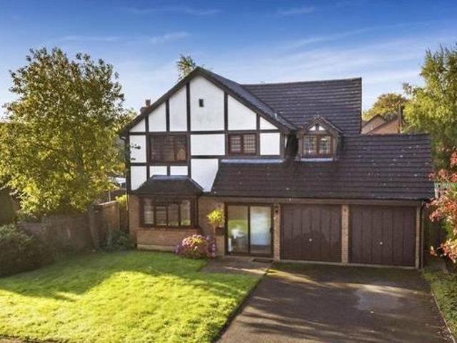 4 bedroom detached house for sale in Powell Road Priorslee Telford Shropshire TF2