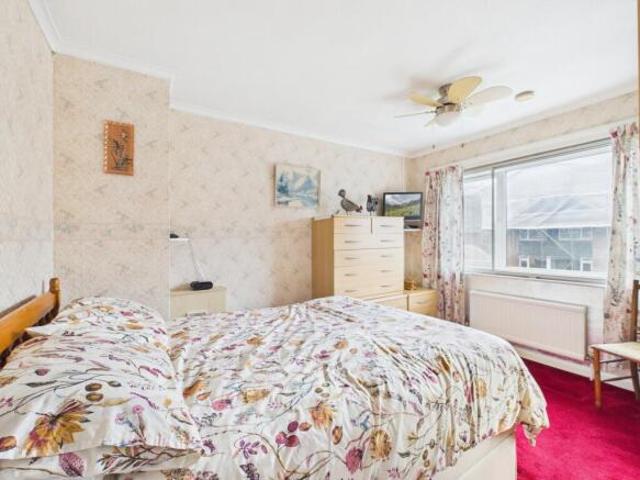 4 bedroom detached house for sale in Poynings Crescent, Basingstoke, RG21