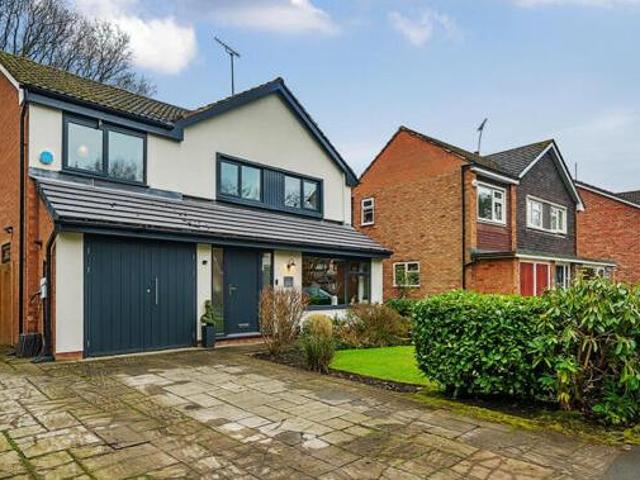 4 Bedroom Detached House For Sale In Poynton
