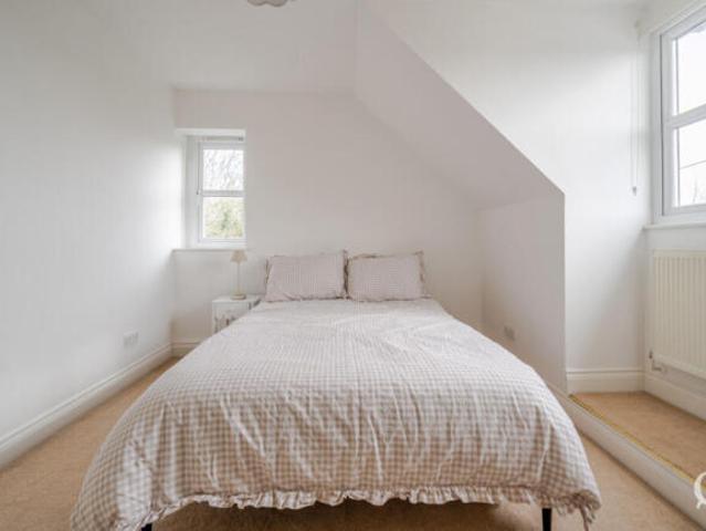 4 bedroom detached house for sale in Pond Farm Road, Borden, Sittingbourne, Kent, ME9