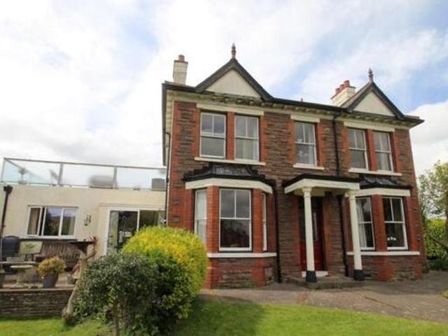 4 Bedroom Detached House For Sale In Pontypool