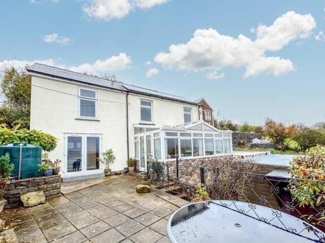 4 Bedroom Detached House For Sale In Pontypool