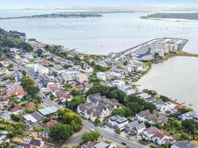 4 Bedroom Detached House For Sale In Poole, Dorset