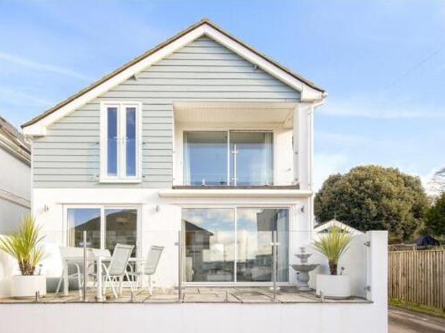 4 Bedroom Detached House For Sale In Poole, Dorset