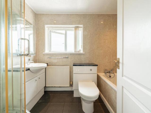 4 bedroom detached house for sale in Poppy Close, Groby, Leicester, Leicestershire, LE6