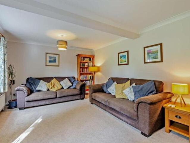 4 bedroom detached house for sale in Poppy Close, Maidstone, ME16