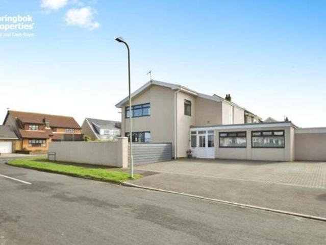 4 Bedroom Detached House For Sale In Porthcawl