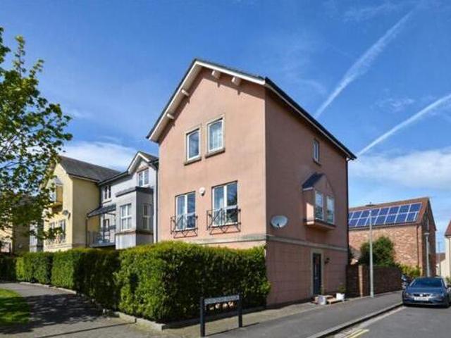 4 Bedroom Detached House For Sale In Portishead, Bristol