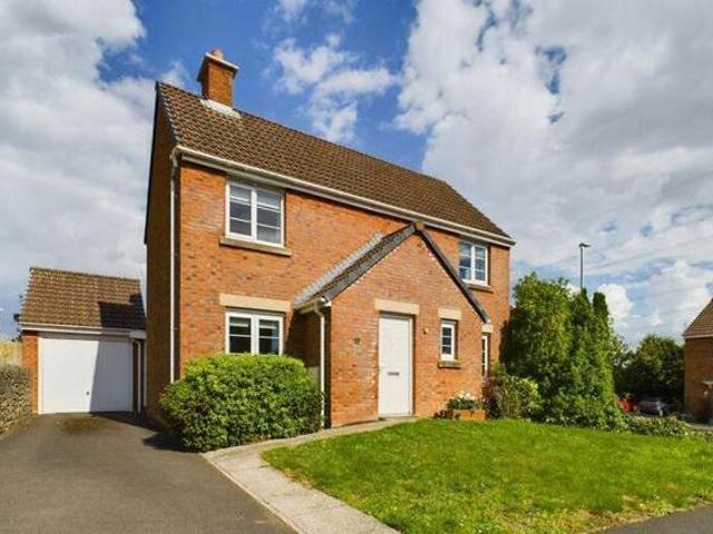 4 Bedroom Detached House For Sale In Portskewett