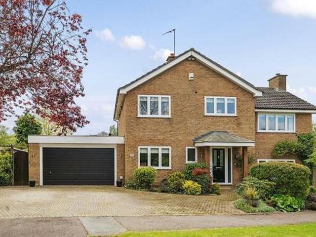 4 Bedroom Detached House For Sale In Pavenham