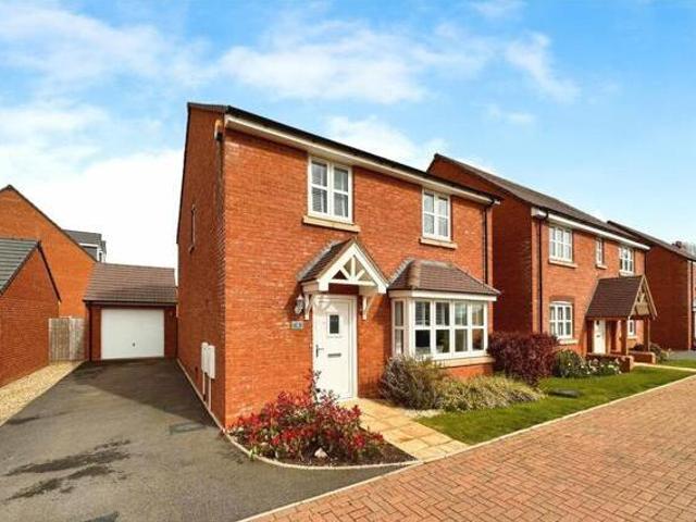 4 Bedroom Detached House For Sale In Padbury, Buckingham