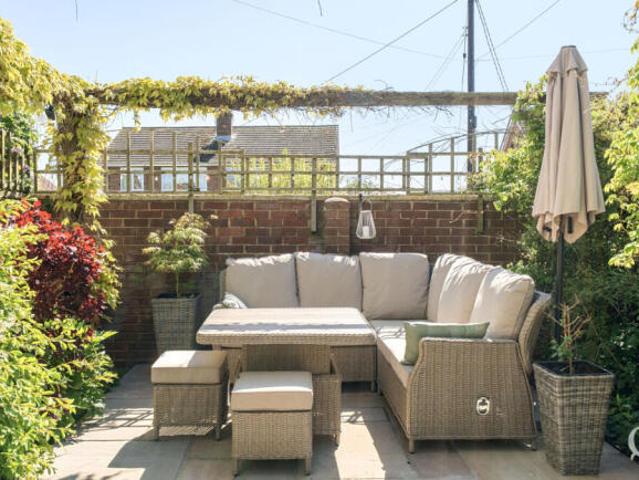 4 bedroom detached house for sale in Painters Forstal, Faversham, Kent, ME13