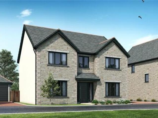4 Bedroom Detached House For Sale In Park An Daras, Helston