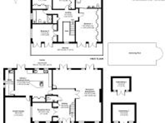 4 bedroom detached house for sale in Park Avenue, Farnborough Park, BR6
