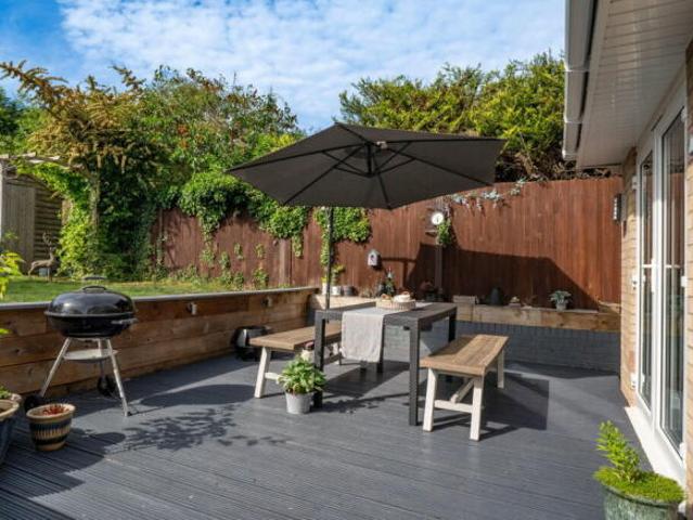 4 bedroom detached house for sale in Park Close, Oakley, RG23 7LE, RG23