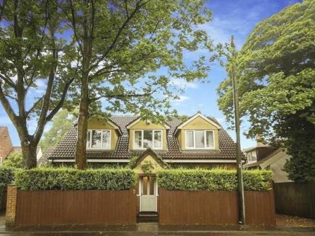 4 bedroom detached house for sale in Park Drive Forest Hall NE12
