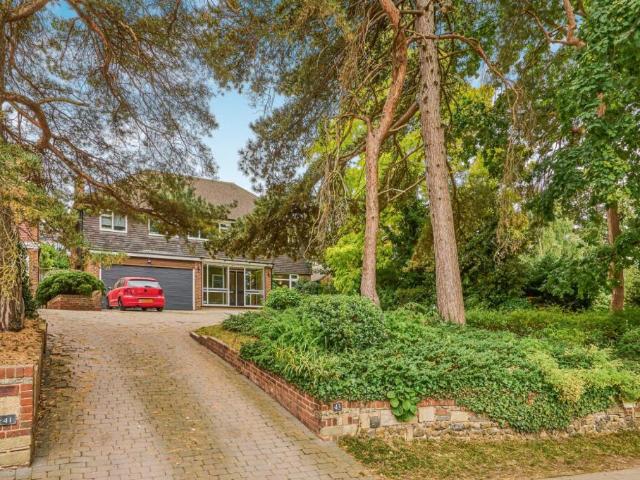 4 bedroom detached house for sale in Park Farm Road, Bromley, Kent, BR1