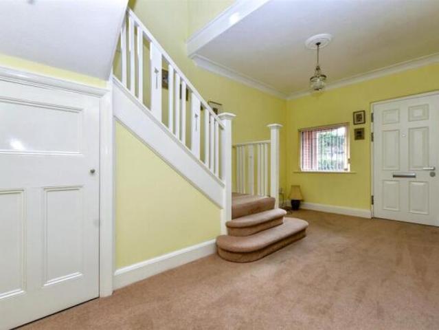 4 bedroom detached house for sale in Park Lane, Eastbourne, BN21