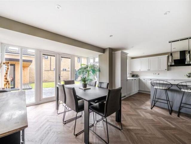4 bedroom detached house for sale in Park Road, Oulton, Leeds, West Yorkshire, LS26