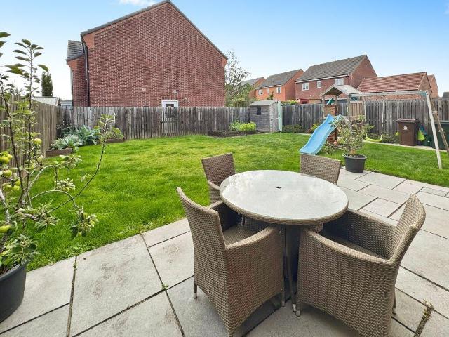 4 bedroom detached house for sale in Parkside View, Newcastle Upon Tyne, NE27