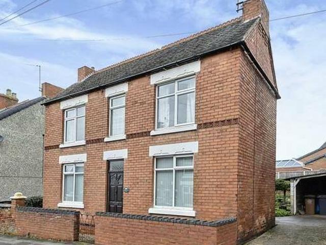 4 bedroom detached house for sale in Parliament Street Newhall Swadlincote Derbyshire DE11