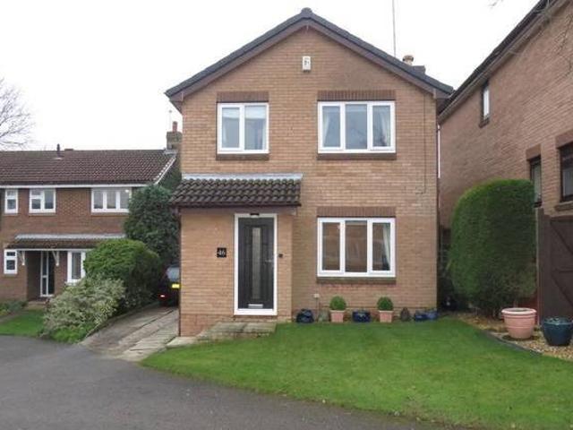 4 bedroom detached house for sale in Parlington Meadow Barwick In Elmet Leeds LS15