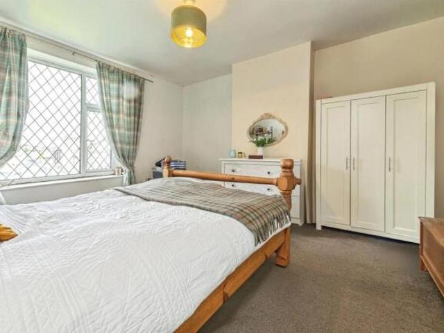 4 bedroom detached house for sale in Pasture Lane, Clayton, Bradford, BD14