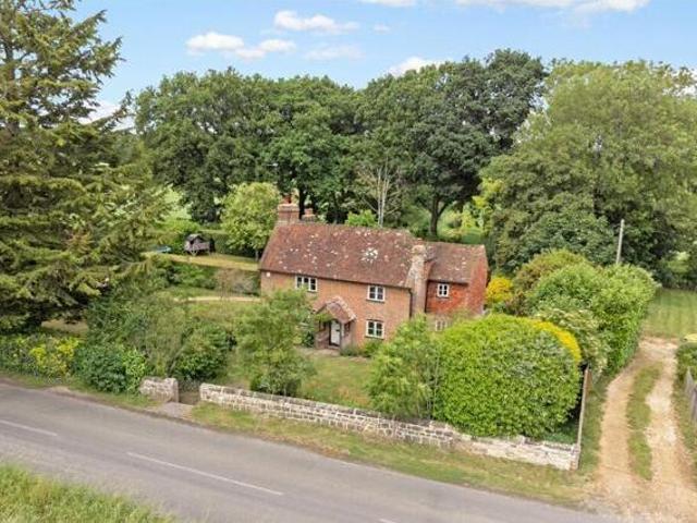 4 Bedroom Detached House For Sale In Petworth, West Sussex