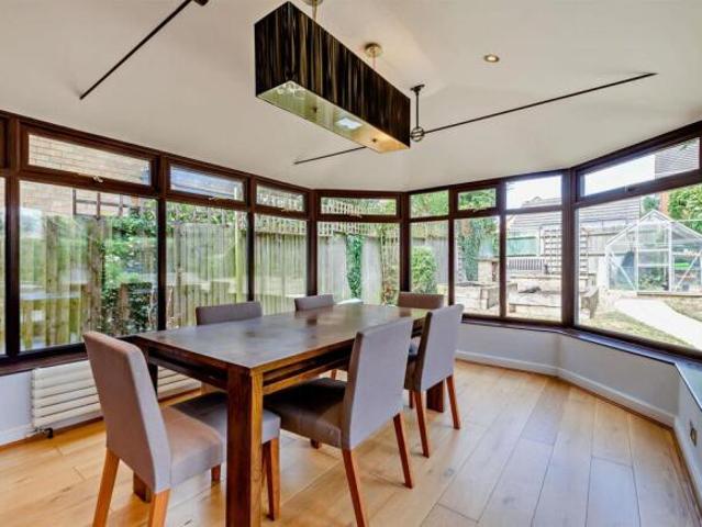 4 bedroom detached house for sale in Peverel Drive, Bearsted, Maidstone, ME14