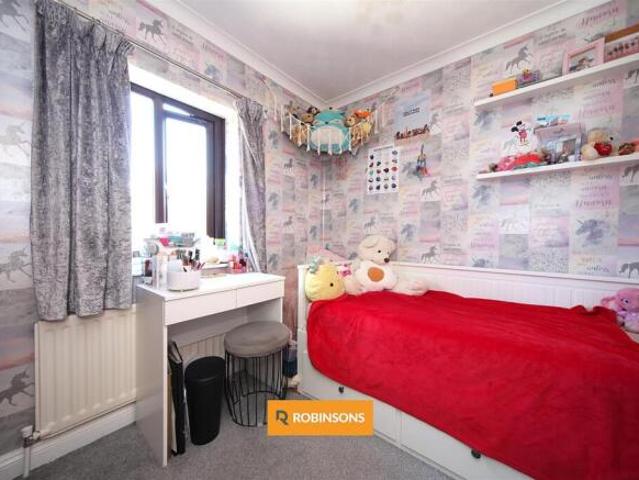 4 bedroom detached house for sale in Pearse Grove, Walton Park, Milton Keynes, MK7