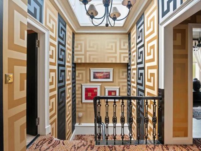 4 bedroom detached house for sale in Peel Road, G74