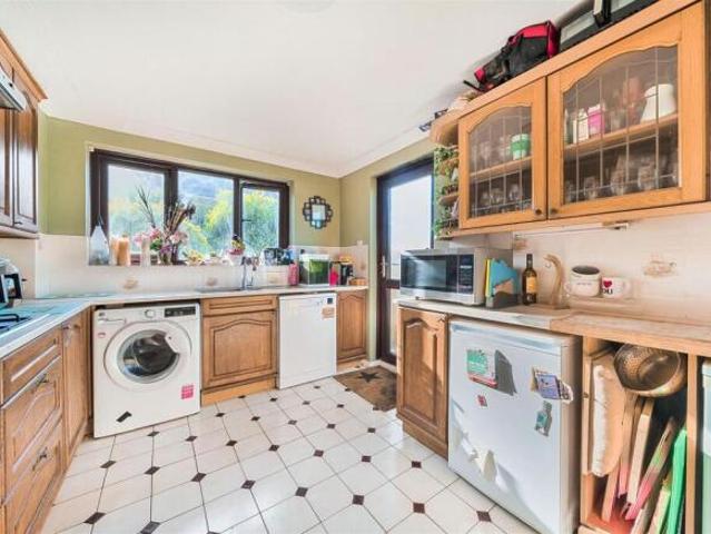 4 bedroom detached house for sale in Pembroke Road, Coxheath, ME17