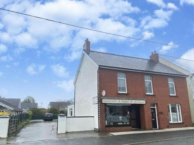 4 Bedroom Detached House For Sale In Pembrokeshire