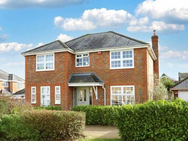 4 Bedroom Detached House For Sale In Penn, High Wycombe