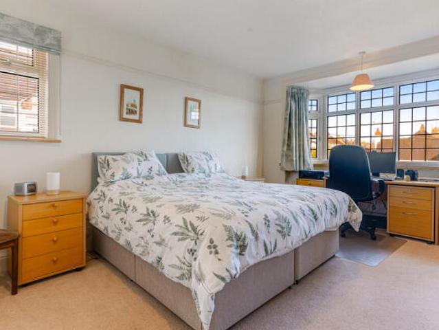 4 bedroom detached house for sale in Pennslyvania, Exeter, EX4
