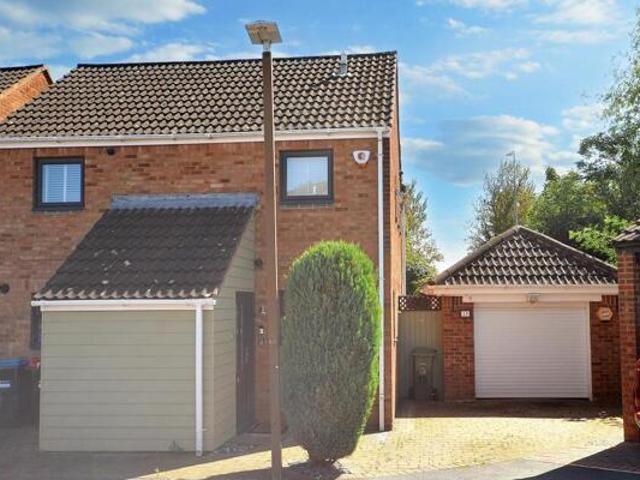 4 Bedroom Detached House For Sale In Pennyland