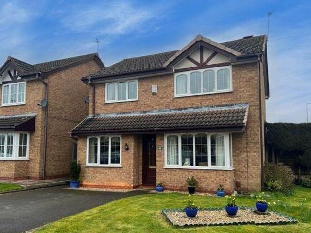 4 Bedroom Detached House For Sale In Perton