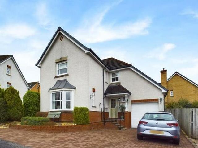 4 Bedroom Detached House For Sale In Perth