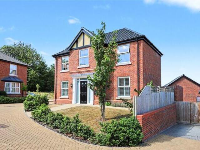 4 bedroom detached house for sale in Philpott Close, Drayton, Norwich, Norfolk, NR8
