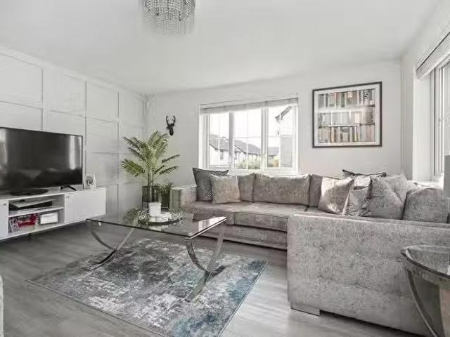 4 Bedroom Detached House For Sale In Pincott Lane, Gilmerton.