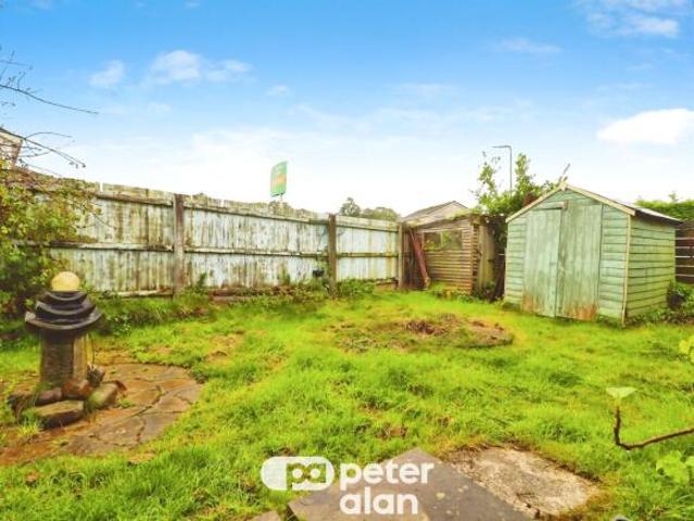 4 bedroom detached house for sale in Pine Tree Close, Radyr, Cardiff, CF15