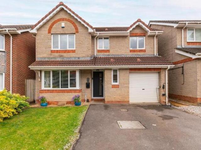4 bedroom detached house for sale in Pinkers Mead, Emersons Green, BS16