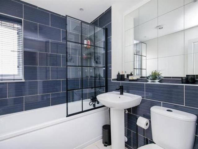 4 bedroom detached house for sale in Pipit Close, Wideopen, Newcastle Upon Tyne, NE13