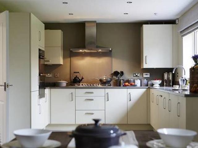 4 bedroom detached house for sale in Pippin Way Alresford CO7 8FL CO7